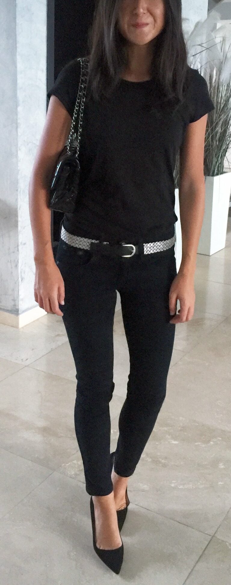 How To Wear Kitten Heels & Look Cool ft. 7 Outfits & Styling Tricks